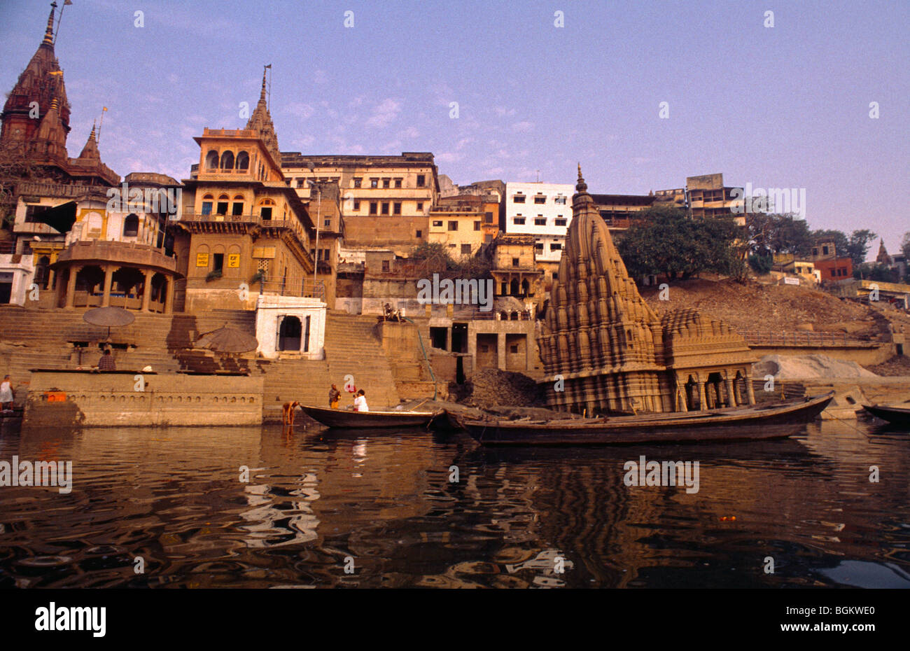 Ratneshwar mahadev temple immagini e fotografie stock ad alta ...