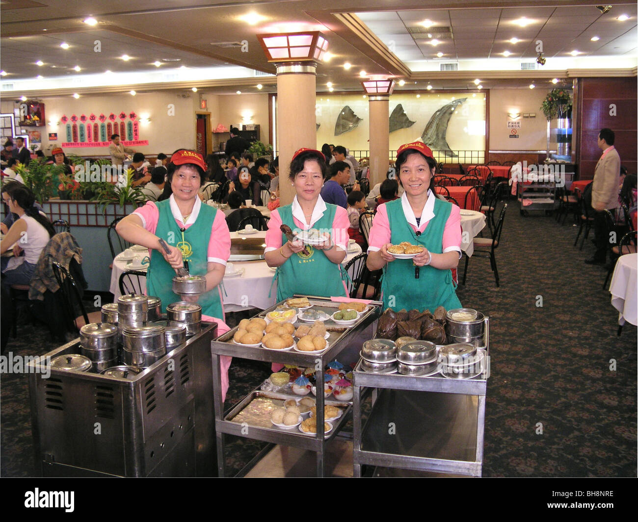 Cinese che mangia dim sum immagini e fotografie stock ad alta ...