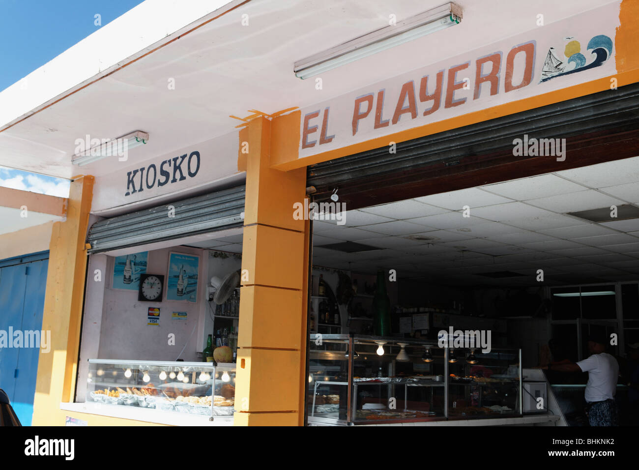 Food kiosk immagini e fotografie stock ad alta risoluzione - Alamy