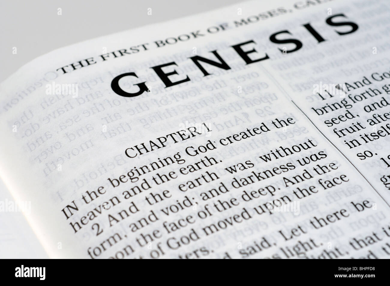 Genesis bible immagini e fotografie stock ad alta risoluzione - Alamy