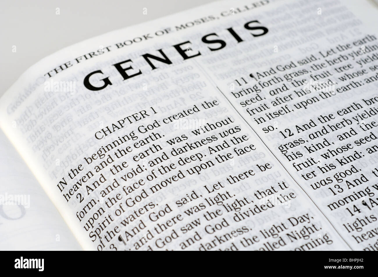 Book of genesis immagini e fotografie stock ad alta risoluzione - Alamy