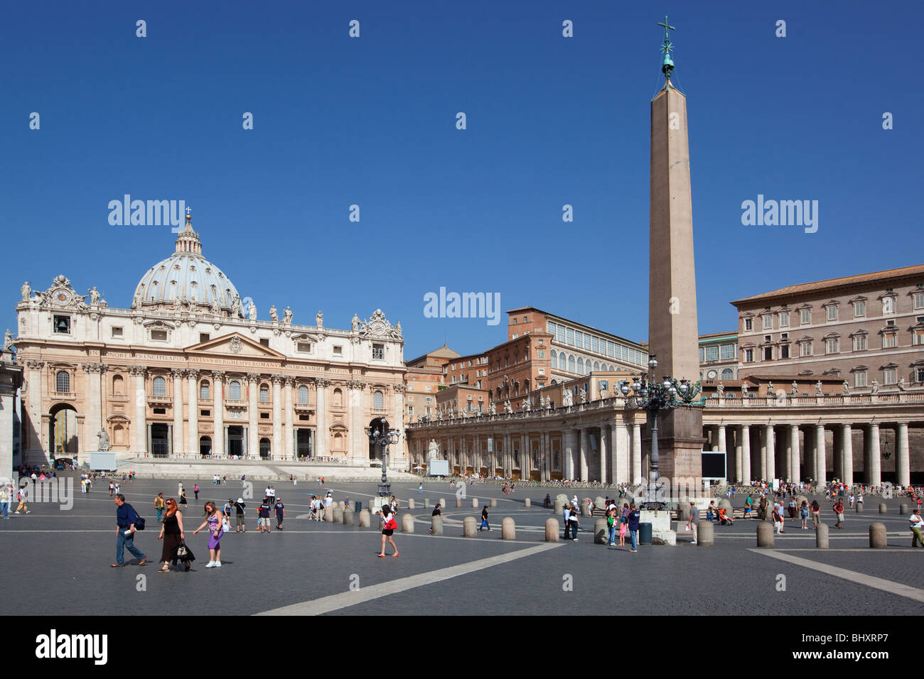 Basilicas pietro immagini e fotografie stock ad alta risoluzione - Alamy