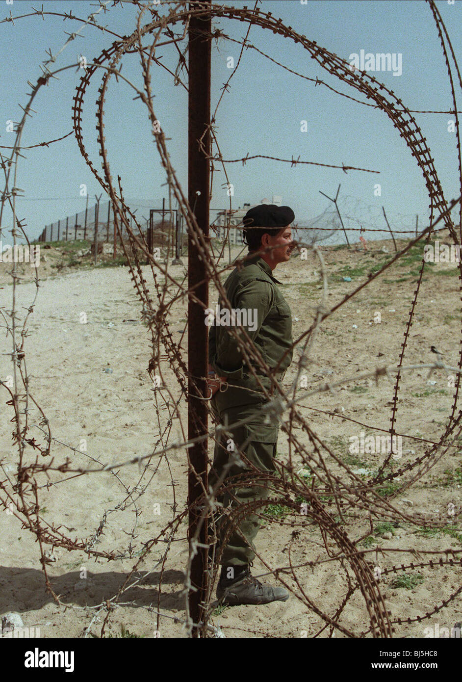 Palestinese disarmato immagini e fotografie stock ad alta risoluzione ...
