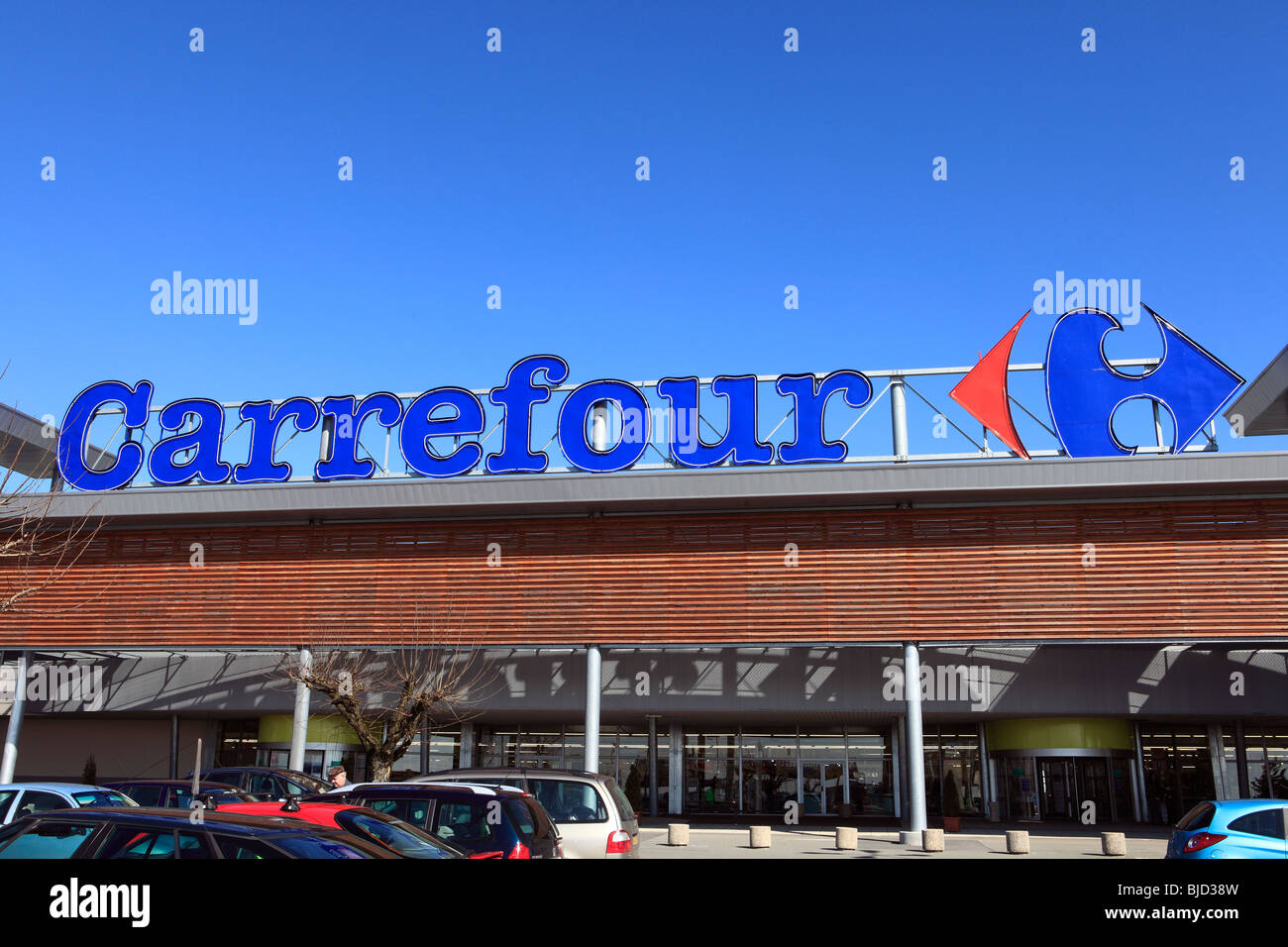 Carrefour logo sign immagini e fotografie stock ad alta risoluzione - Alamy