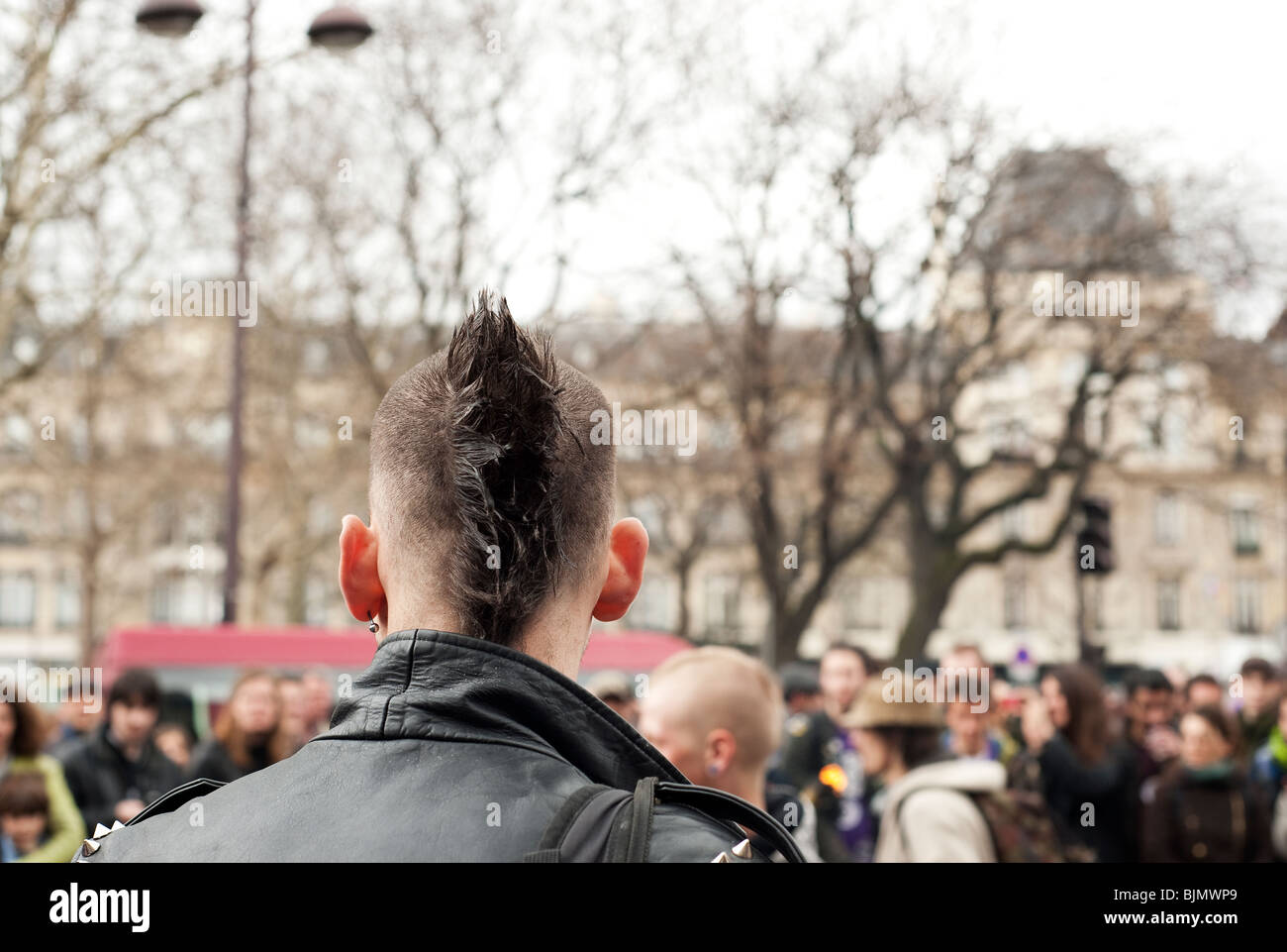 Punk with mohican immagini e fotografie stock ad alta risoluzione - Alamy