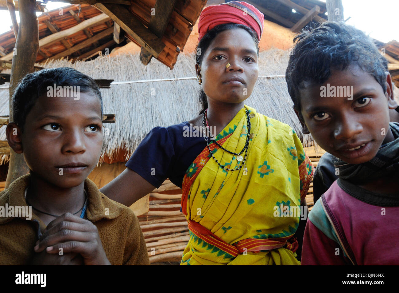 Peuple tribal immagini e fotografie stock ad alta risoluzione - Alamy