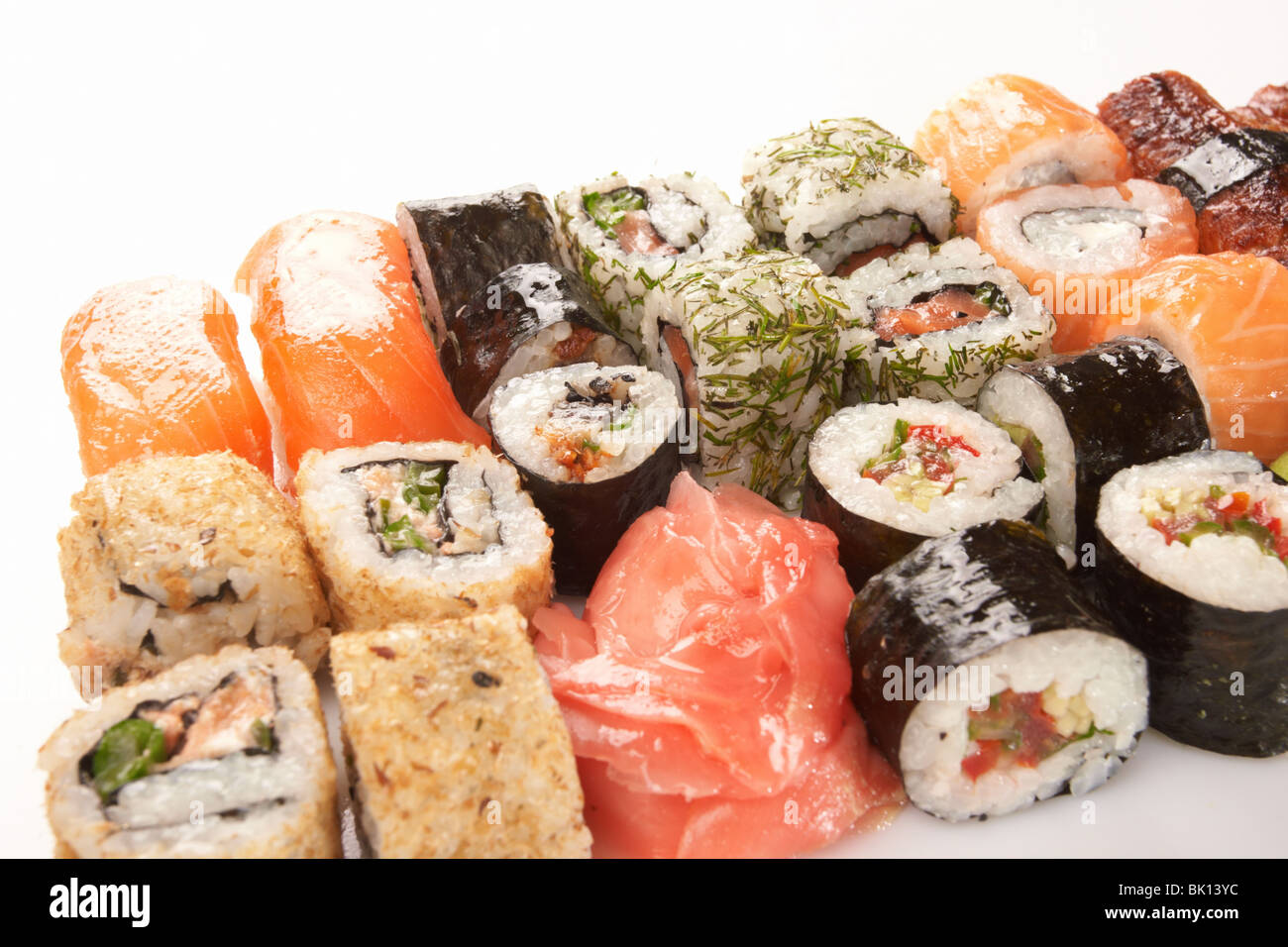 Tipi di sushi immagini e fotografie stock ad alta risoluzione - Alamy