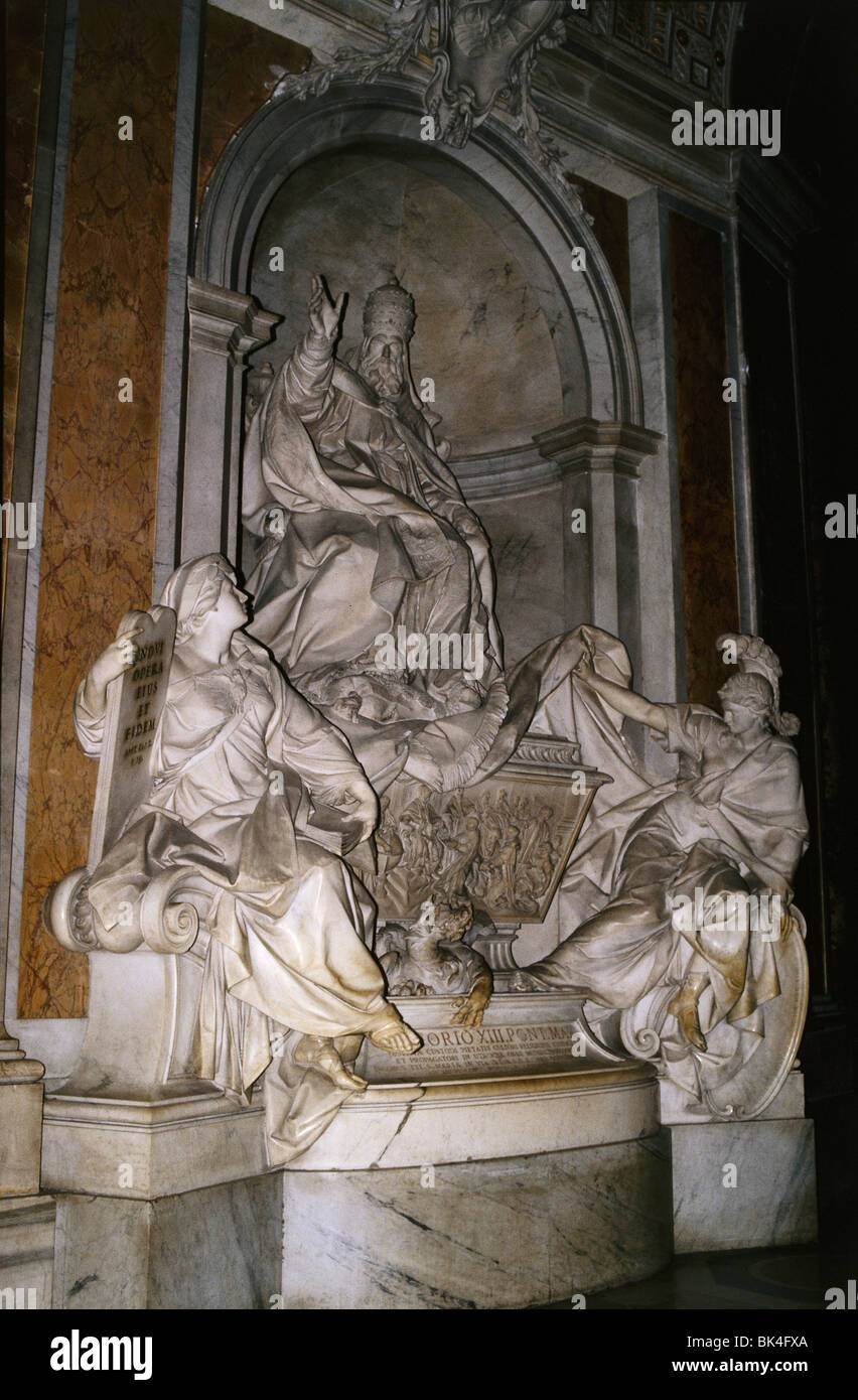 Tomba di papa Gregorio XIII nella Basilica di San Pietro, Roma Foto ...