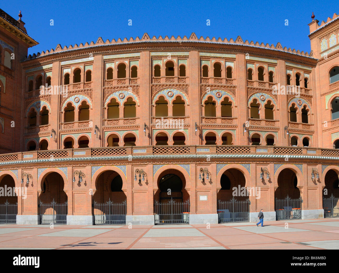Las ventas arena plaza de toros immagini e fotografie stock ad alta ...