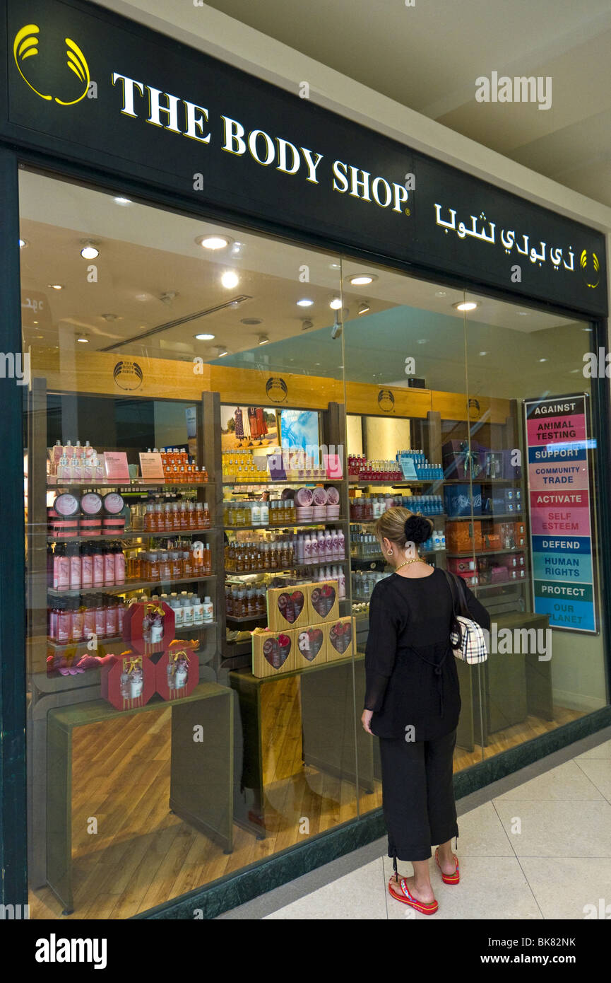 The body shop dubai immagini e fotografie stock ad alta risoluzione - Alamy