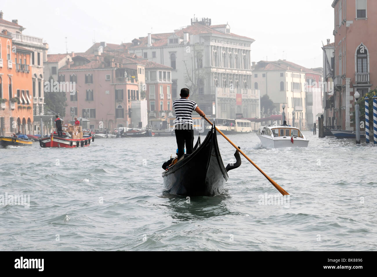 Gondeln gondel gondel gondeln gondoliere gondoliere gondoliere ...