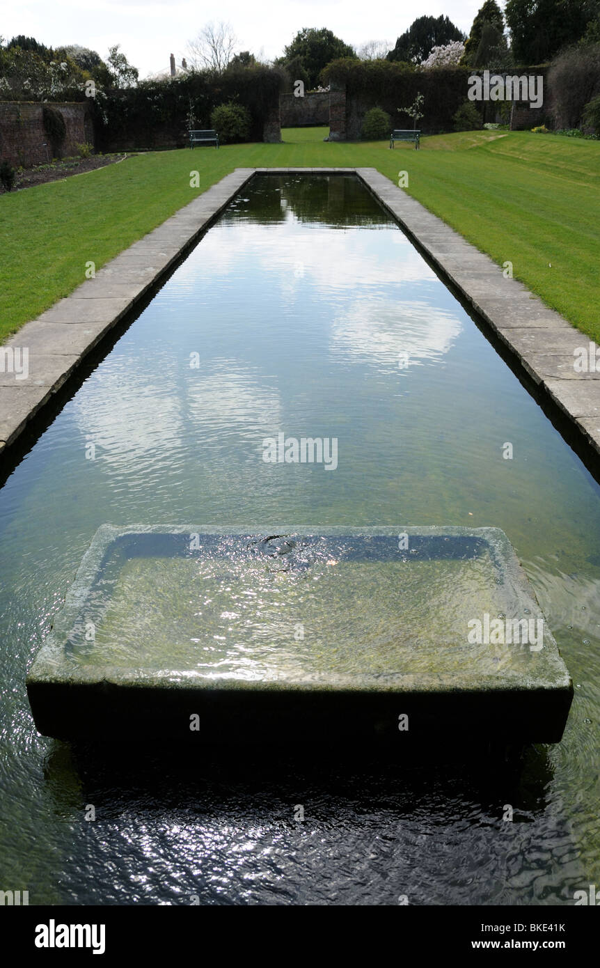 Rill water feature immagini e fotografie stock ad alta risoluzione - Alamy