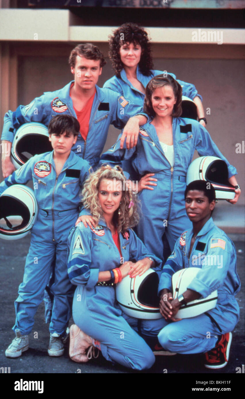 SPACECAMP (1986) SPACE CAMP (ALT) Joaquin Phoenix, TATE DONOVAN, Kelly ...