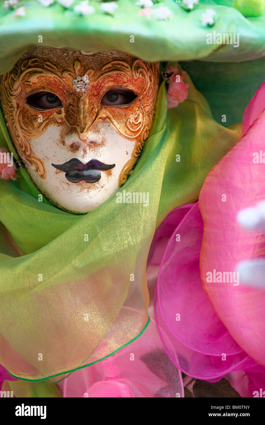 Maschera di carnevale a venezia immagini e fotografie stock ad alta ...
