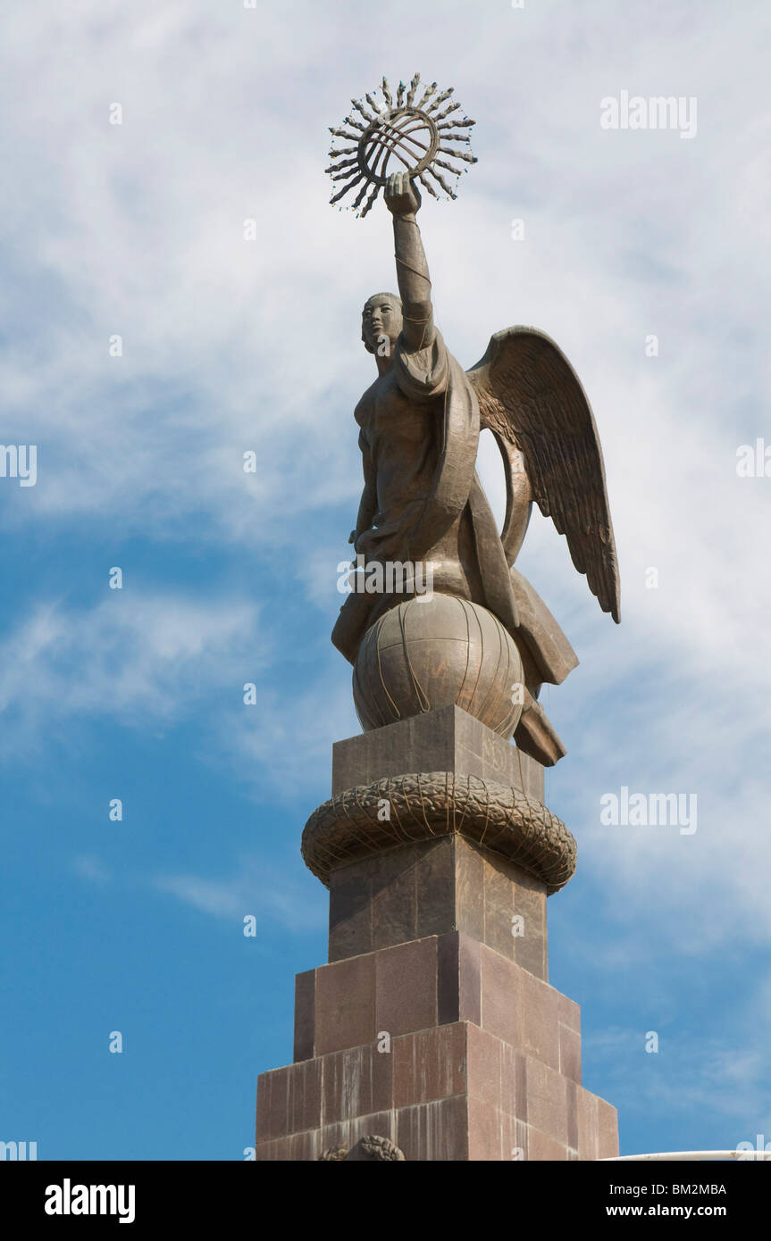Angelo della statua immagini e fotografie stock ad alta risoluzione - Alamy