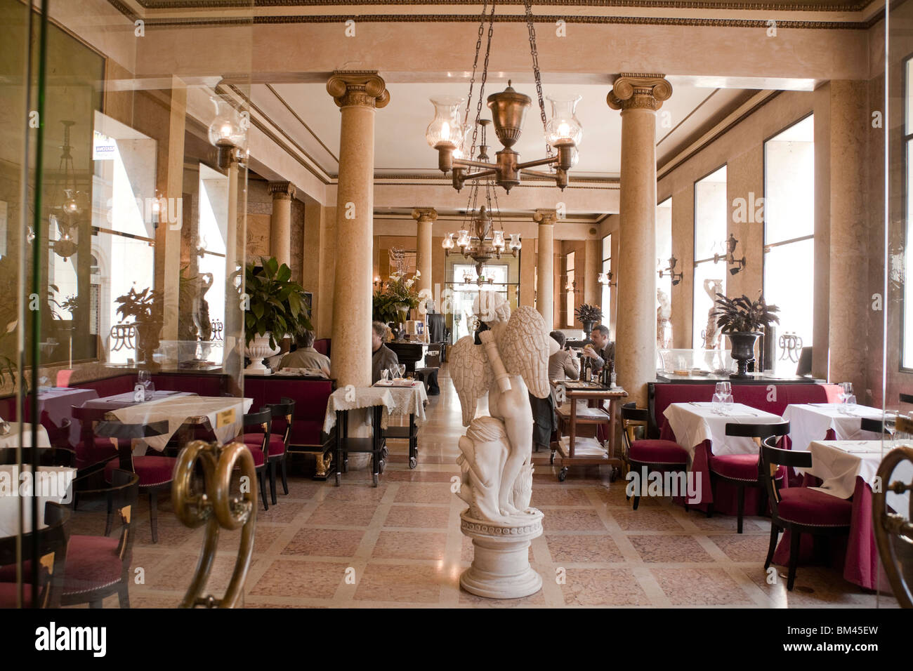 Pedrocchi padova immagini e fotografie stock ad alta risoluzione - Alamy