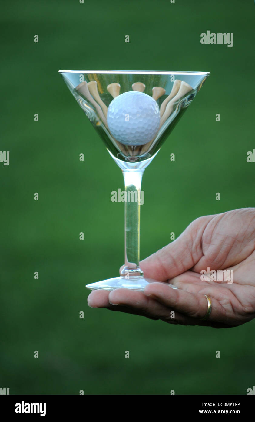 Martini e palline da golf immagini e fotografie stock ad alta ...