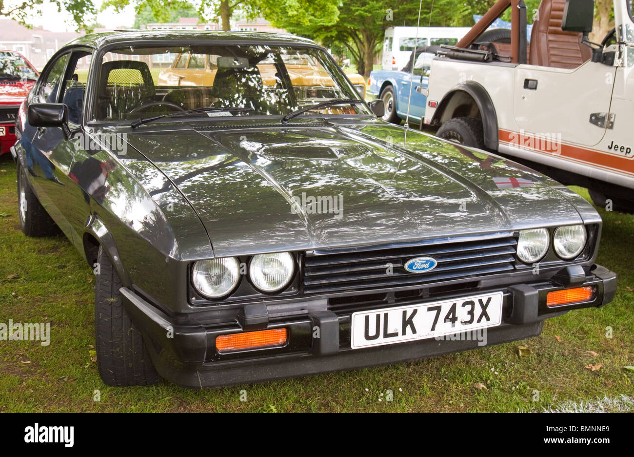 Ford capri classic car immagini e fotografie stock ad alta risoluzione ...