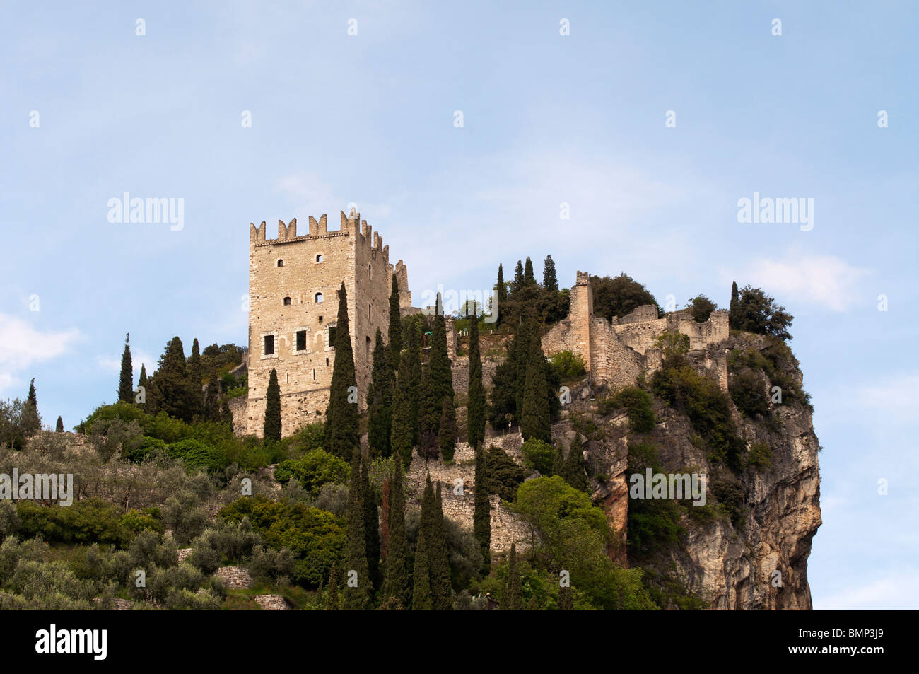 Castello di arco trentino immagini e fotografie stock ad alta ...