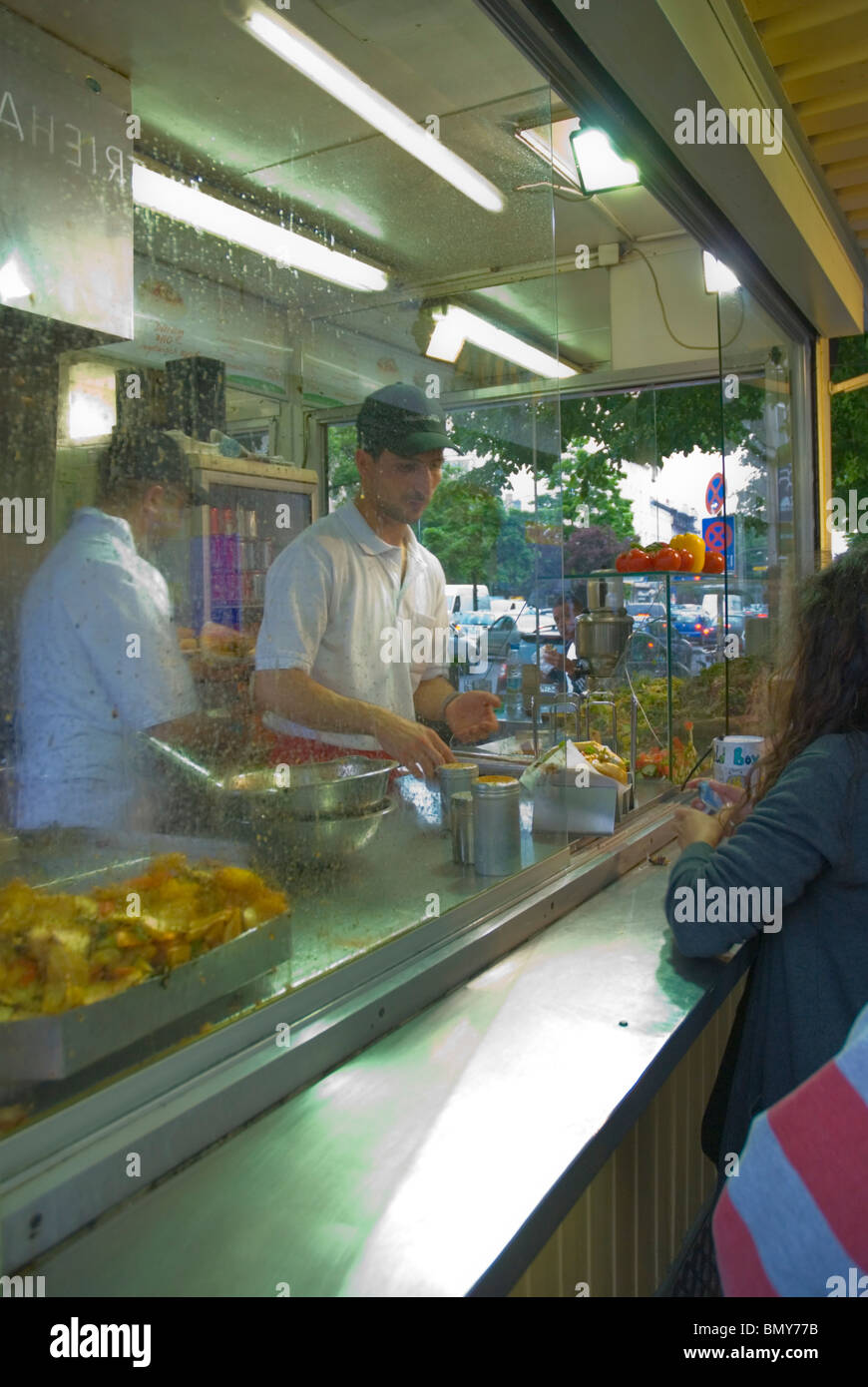 Bancarella di streetfood immagini e fotografie stock ad alta ...