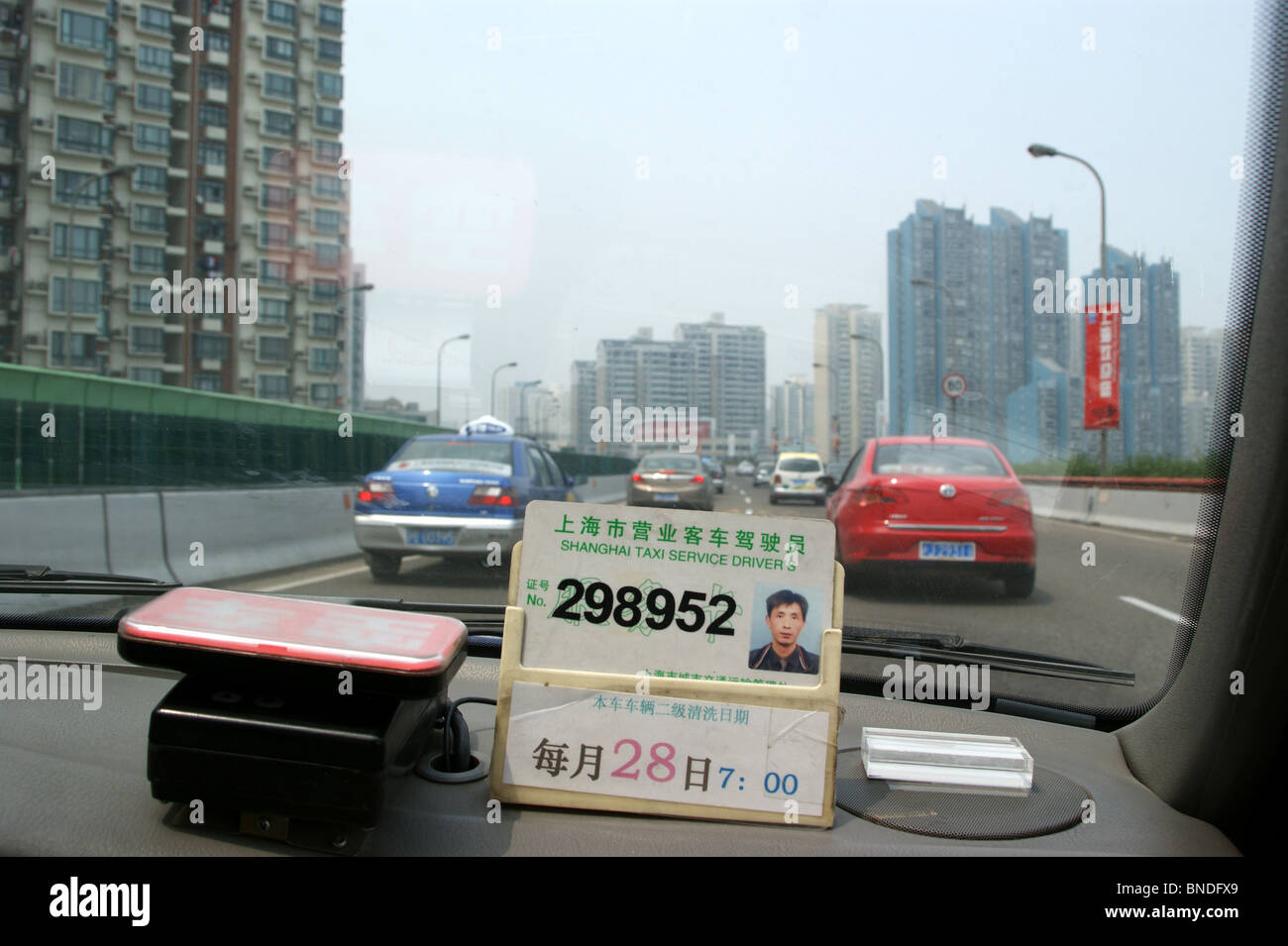 Taxi driver id card immagini e fotografie stock ad alta risoluzione - Alamy
