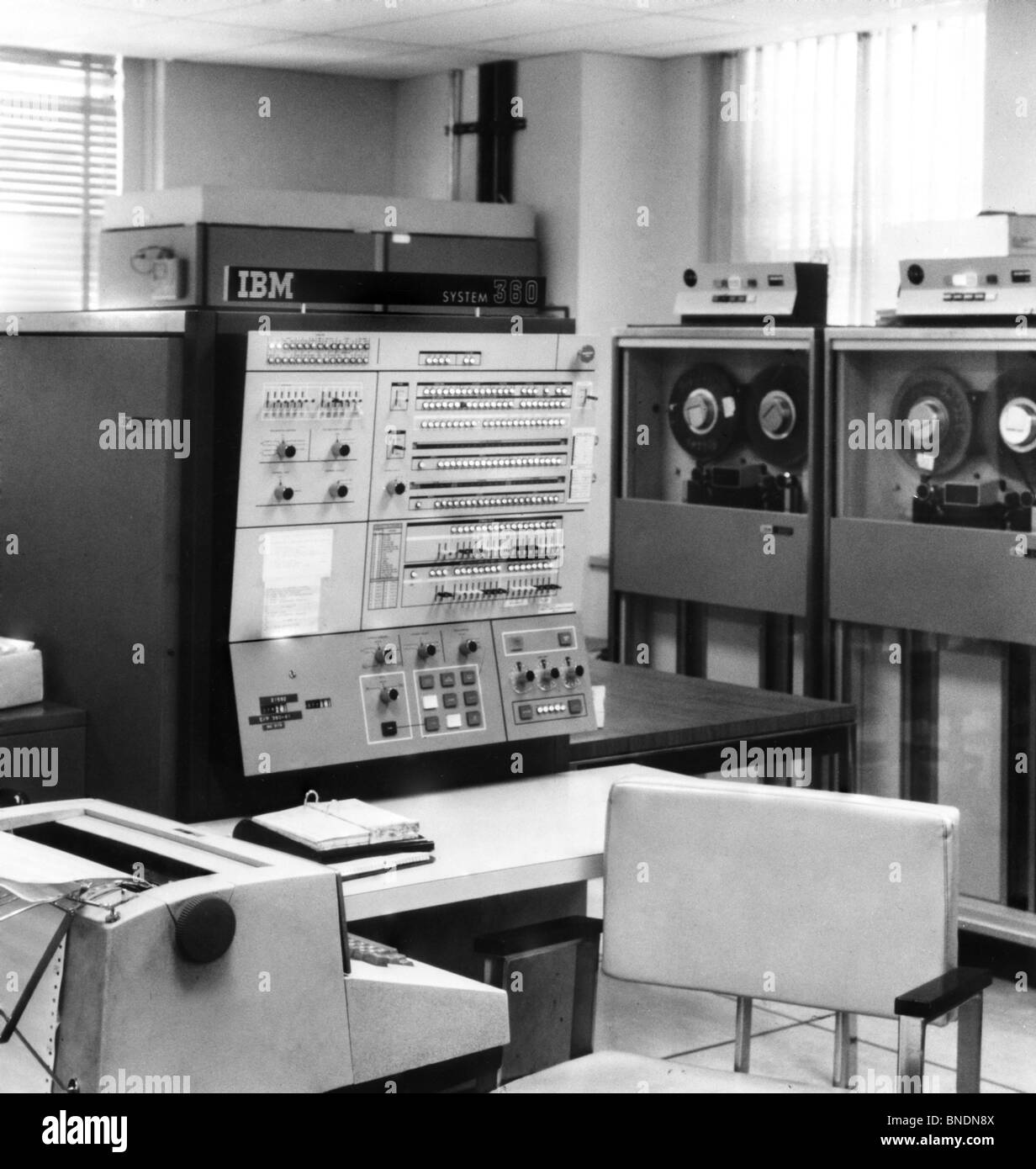 Mainframe mainframe immagini e fotografie stock ad alta risoluzione - Alamy