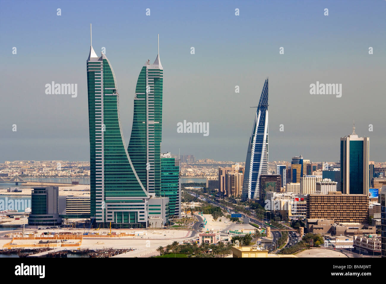 Bahrein Emirati Arabi Uniti UAE World Trade Center architettura di ...