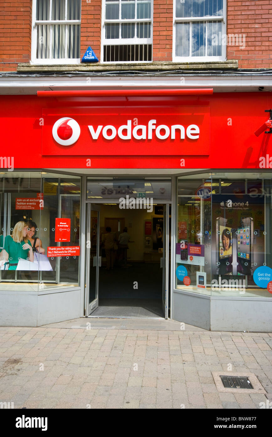 Vodafone store exterior immagini e fotografie stock ad alta risoluzione ...