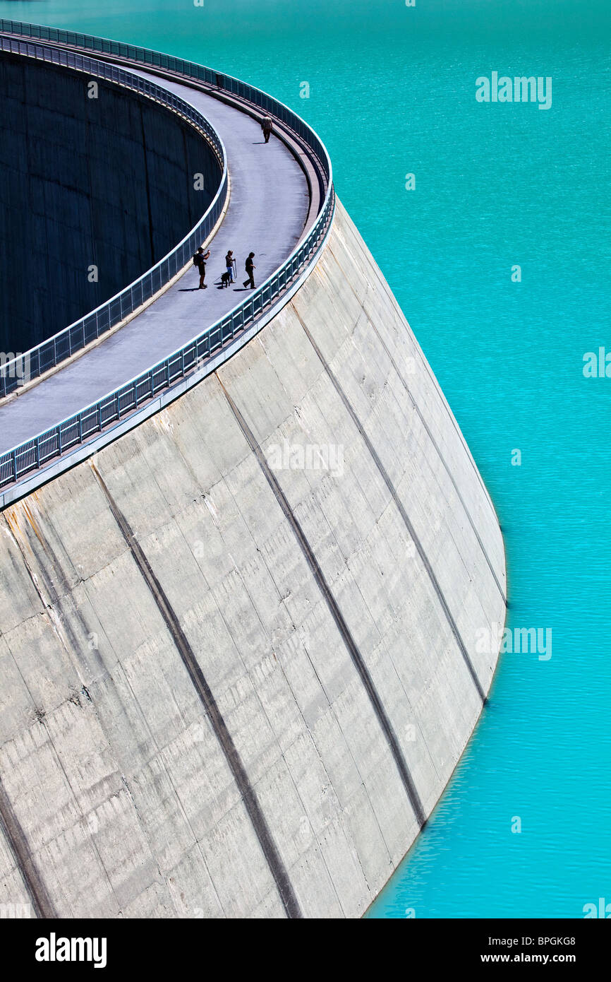 Diga concret immagini e fotografie stock ad alta risoluzione - Alamy