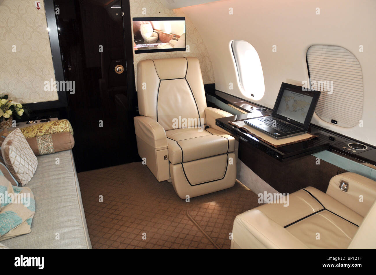 Jet privato immagini e fotografie stock ad alta risoluzione - Alamy