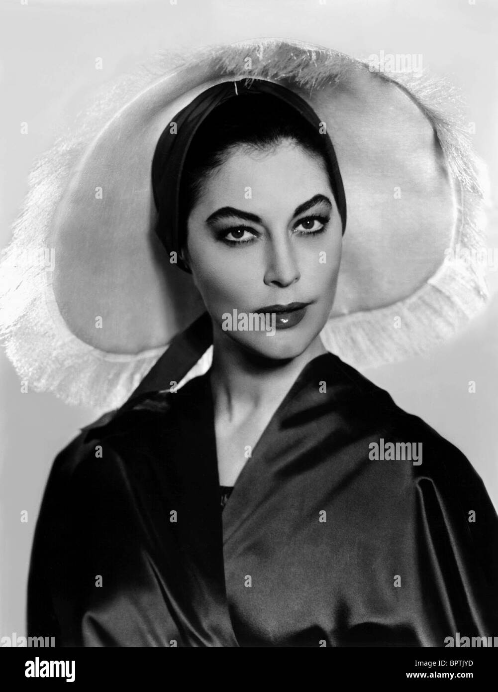 Ava gardner actress immagini e fotografie stock ad alta risoluzione - Alamy