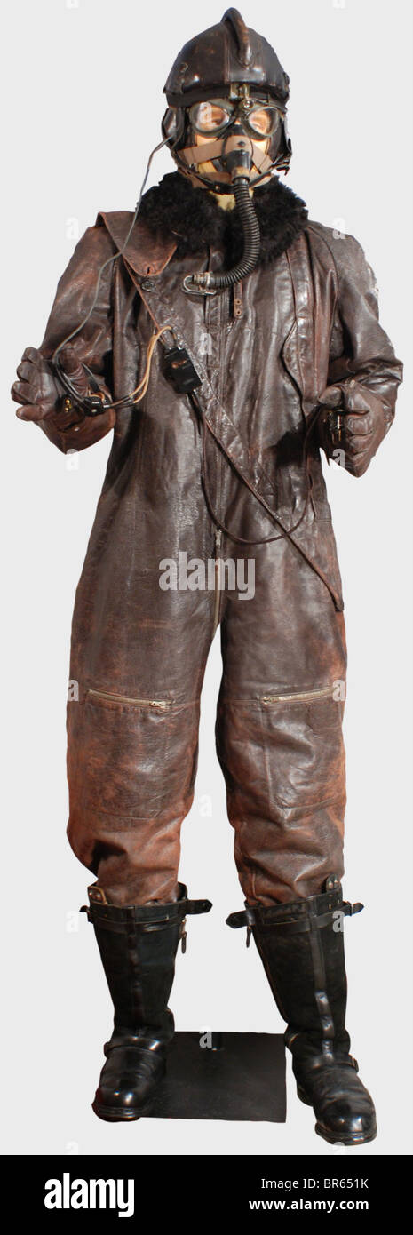 A luftwaffe pilot uniform immagini e fotografie stock ad alta ...