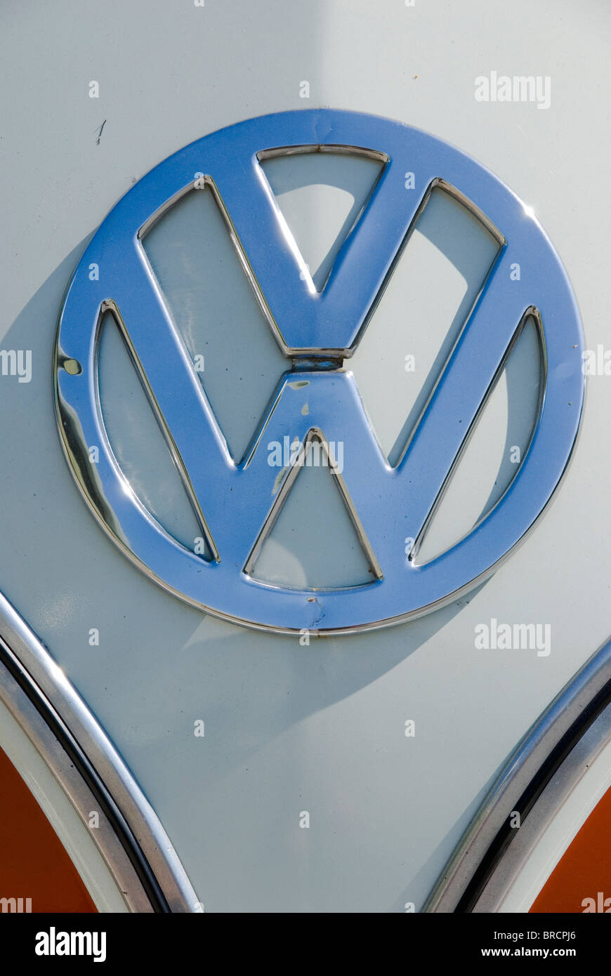 Vw van logo volkswagen immagini e fotografie stock ad alta risoluzione ...