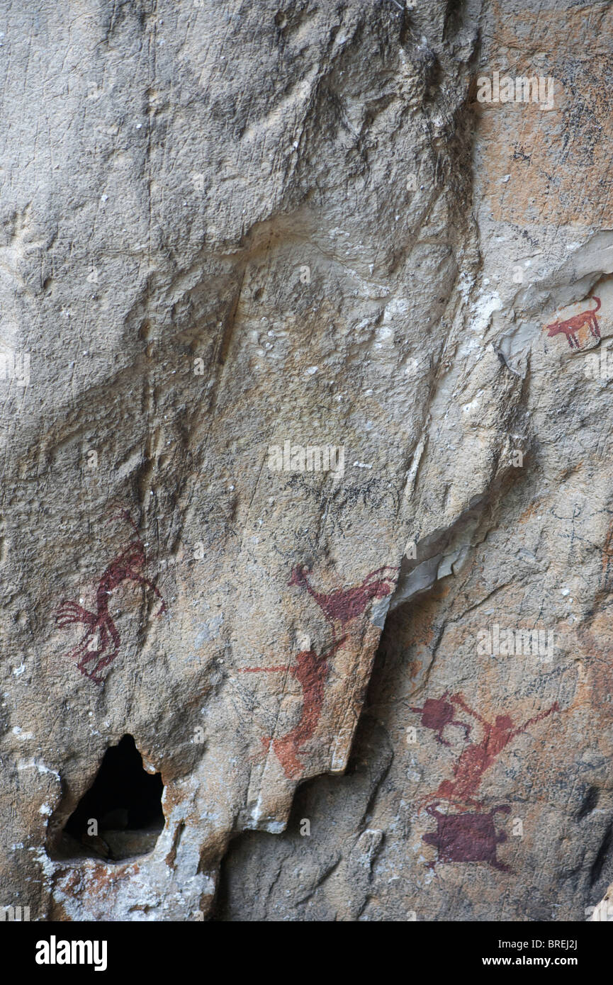 Pitture rupestri paleolitiche immagini e fotografie stock ad alta ...