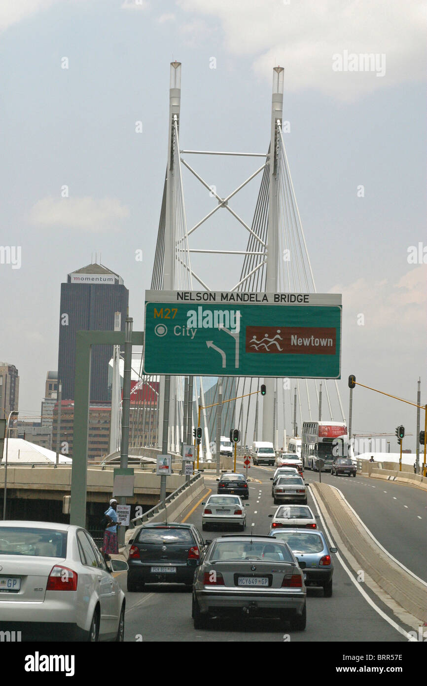 Nelson mandela road immagini e fotografie stock ad alta risoluzione - Alamy