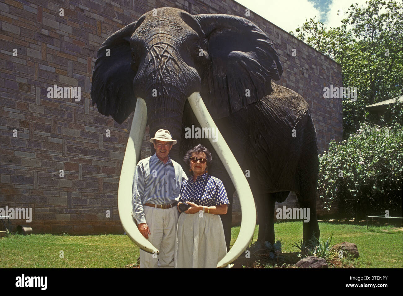 Jomo kenyatta statue immagini e fotografie stock ad alta risoluzione ...