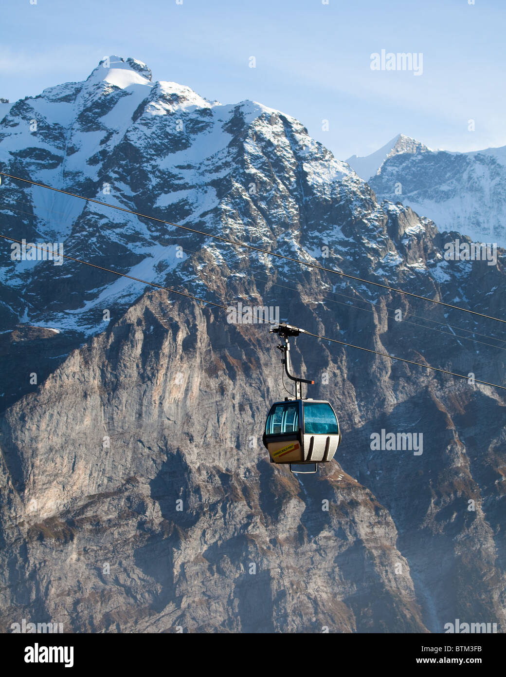 Funivia grindelwald immagini e fotografie stock ad alta risoluzione - Alamy