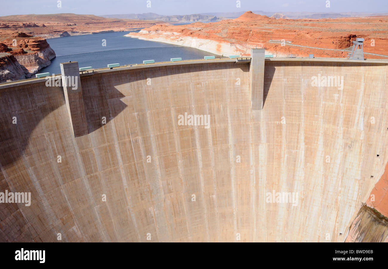 Diga del deserto immagini e fotografie stock ad alta risoluzione - Alamy