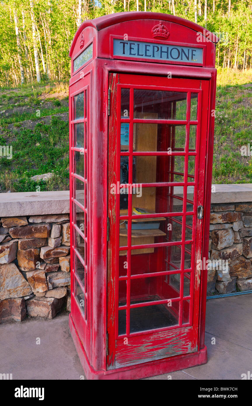 Unique telephone booth immagini e fotografie stock ad alta risoluzione ...