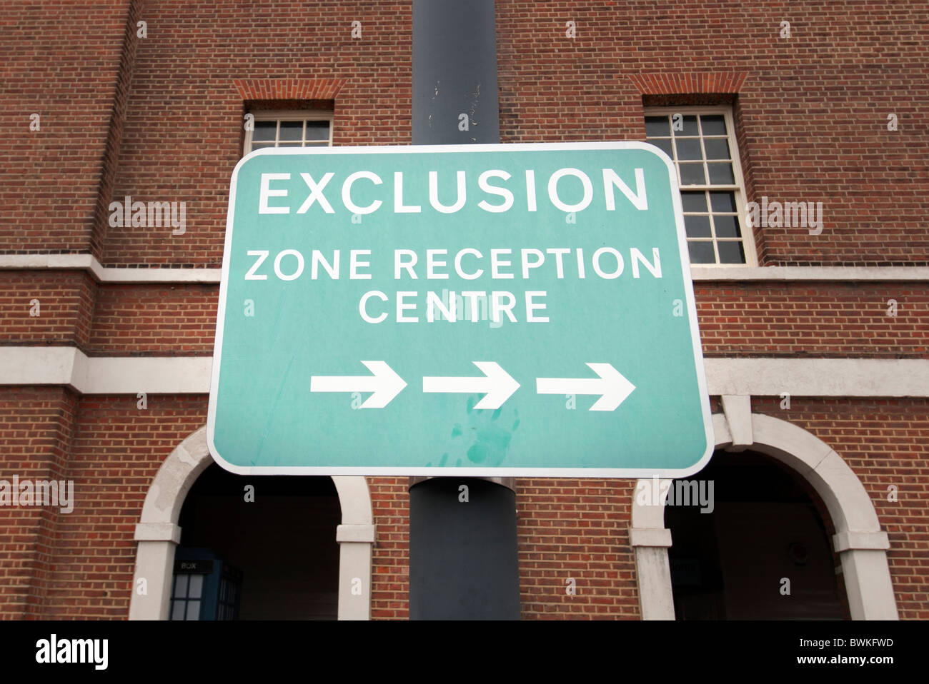 Zona di esclusione immagini e fotografie stock ad alta risoluzione - Alamy