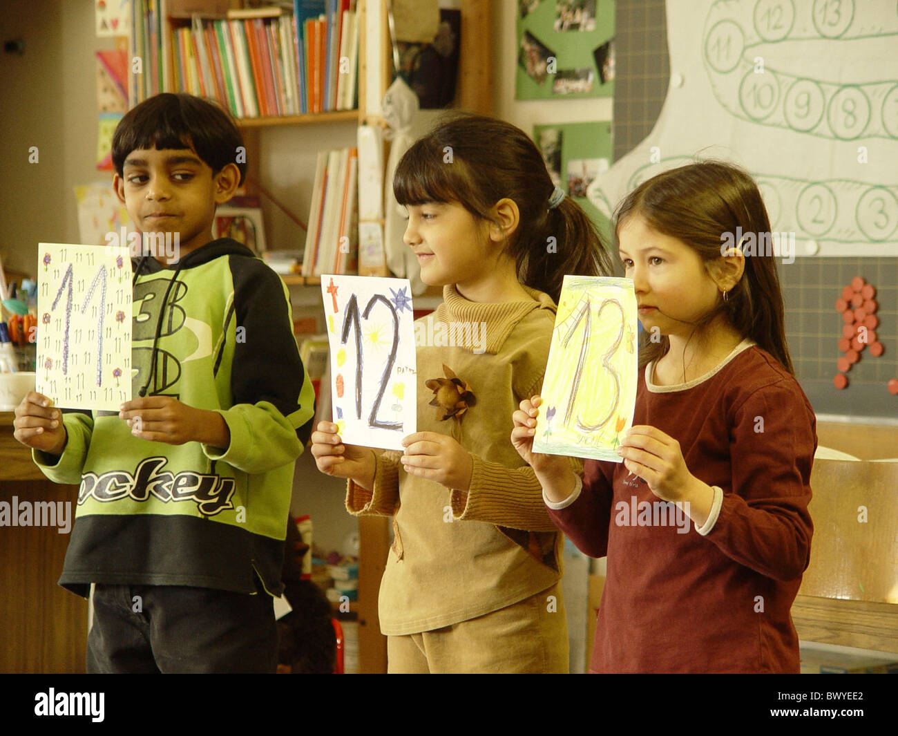 Lezioni per bambini della scuola elementare immagini e fotografie stock ...