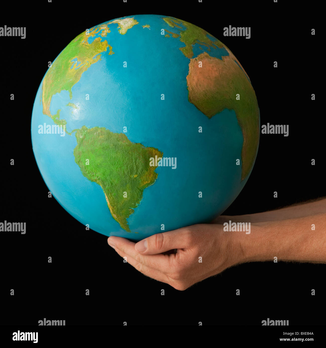 Mani unite mondo immagini e fotografie stock ad alta risoluzione - Alamy