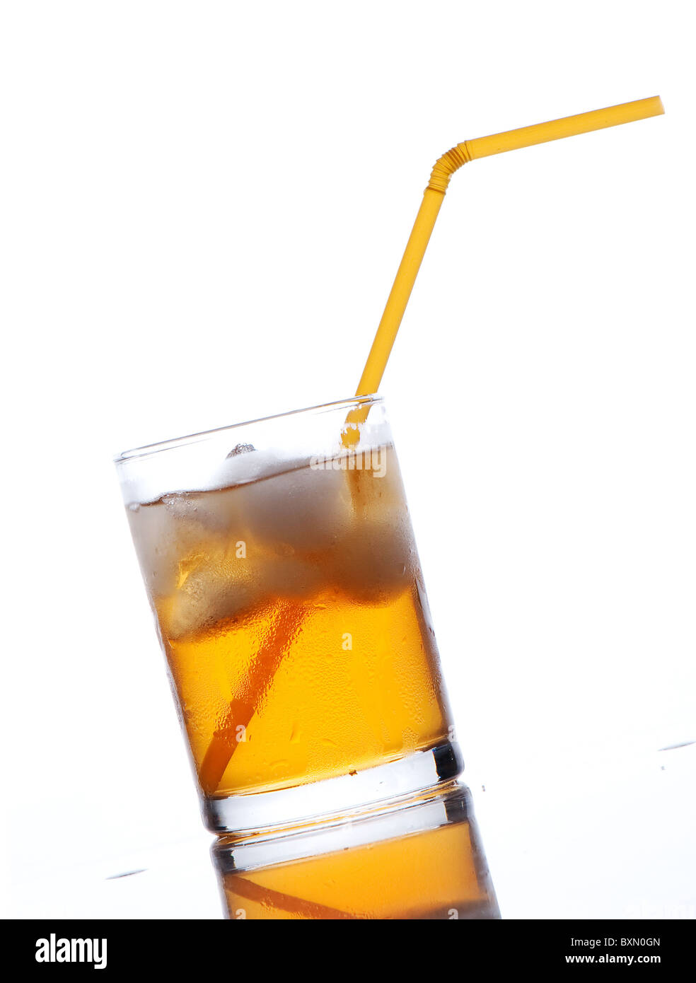 Bevanda alcolica immagini e fotografie stock ad alta risoluzione - Alamy