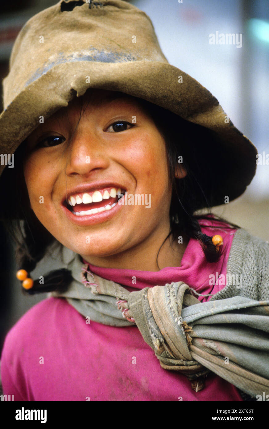 Quechua indian child cuzco peru immagini e fotografie stock ad alta ...