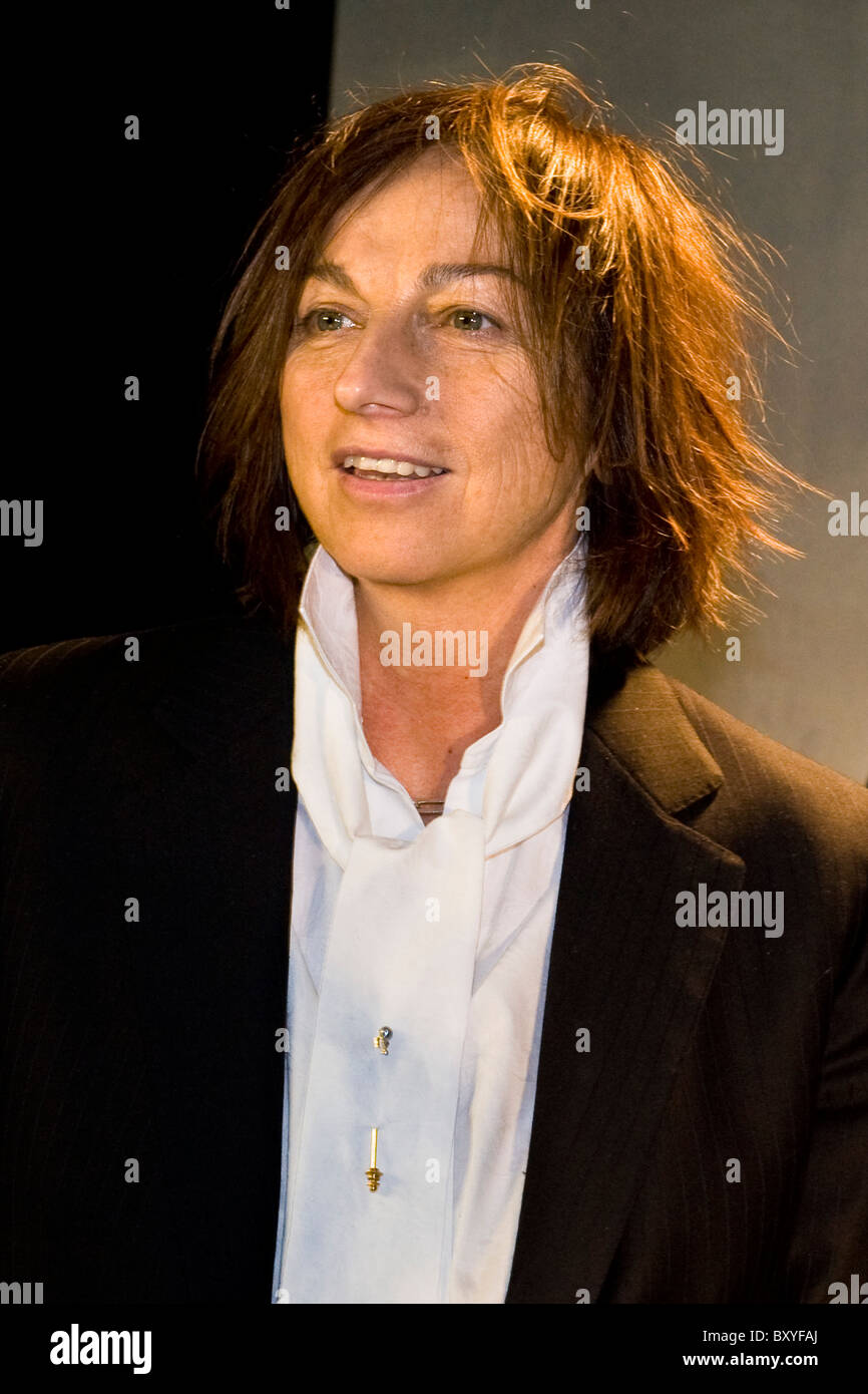 Gianna nannini singer immagini e fotografie stock ad alta risoluzione ...