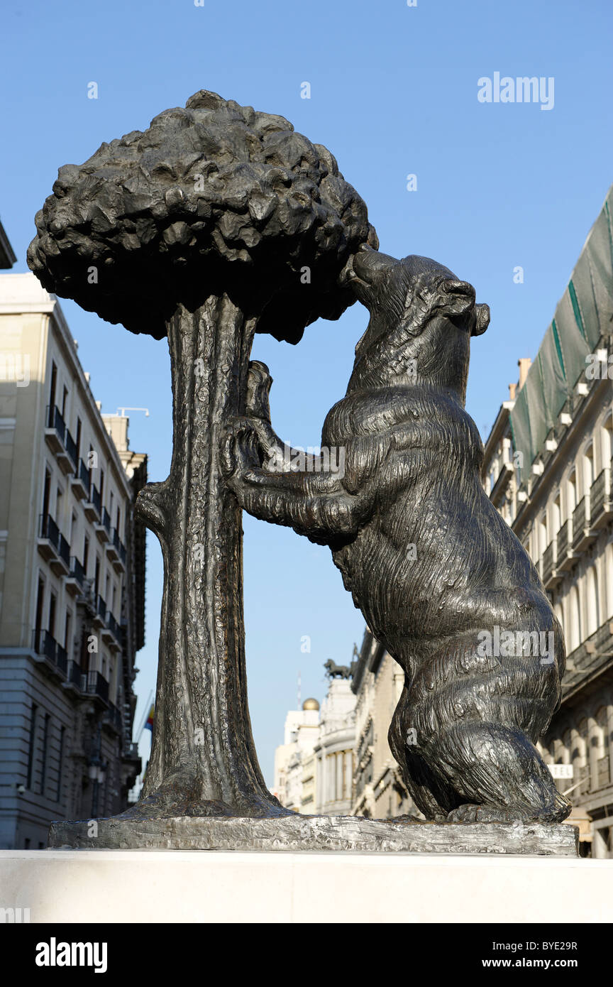 Orso scultura madrid immagini e fotografie stock ad alta risoluzione ...