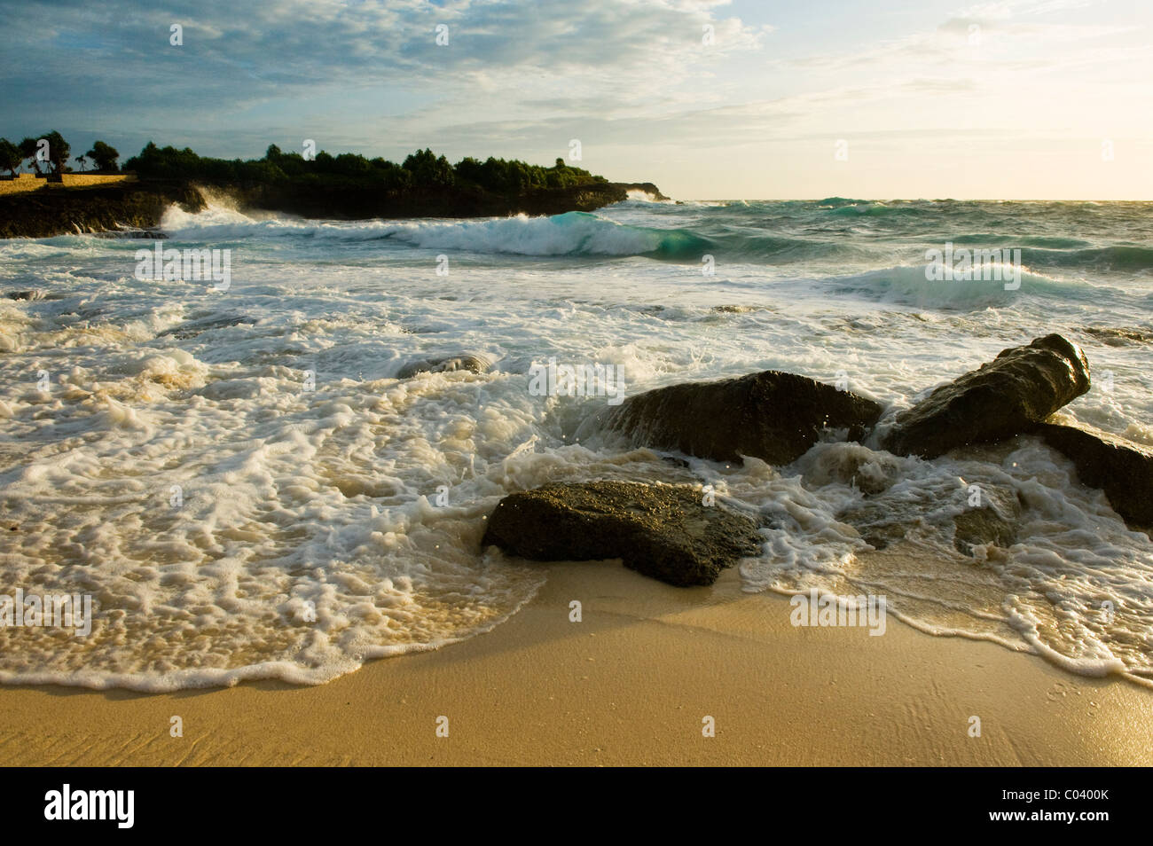 Sandy Bay a Nusa Lembongan, Bali, Indonesia è una delle più belle ...