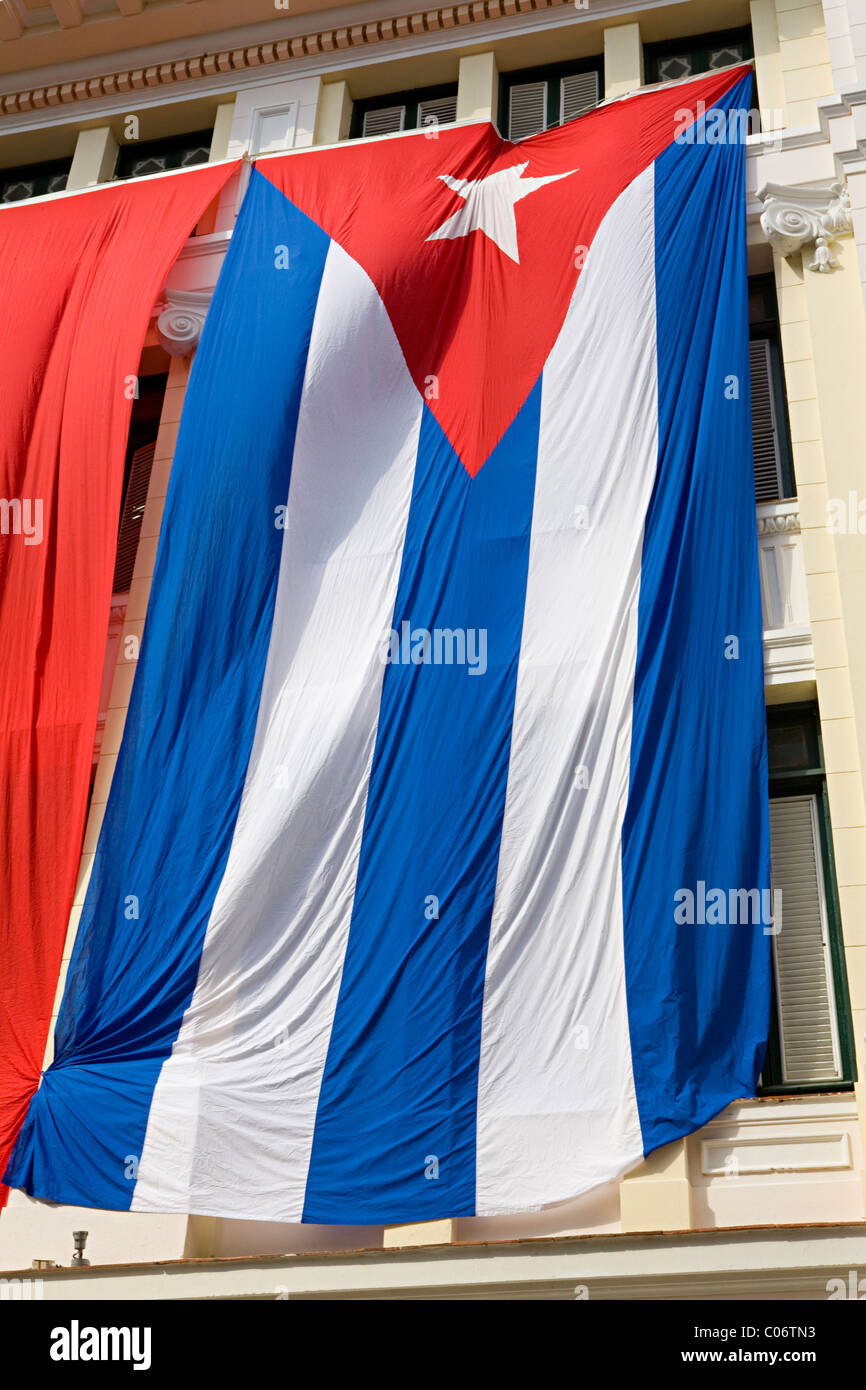 Bandiera Cubana Volante Immagini e Fotos Stock - Alamy