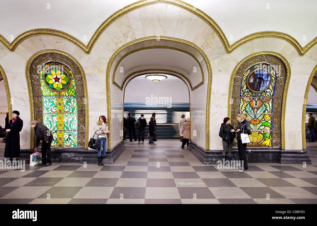 Metropolitana di mosca immagini e fotografie stock ad alta risoluzione ...