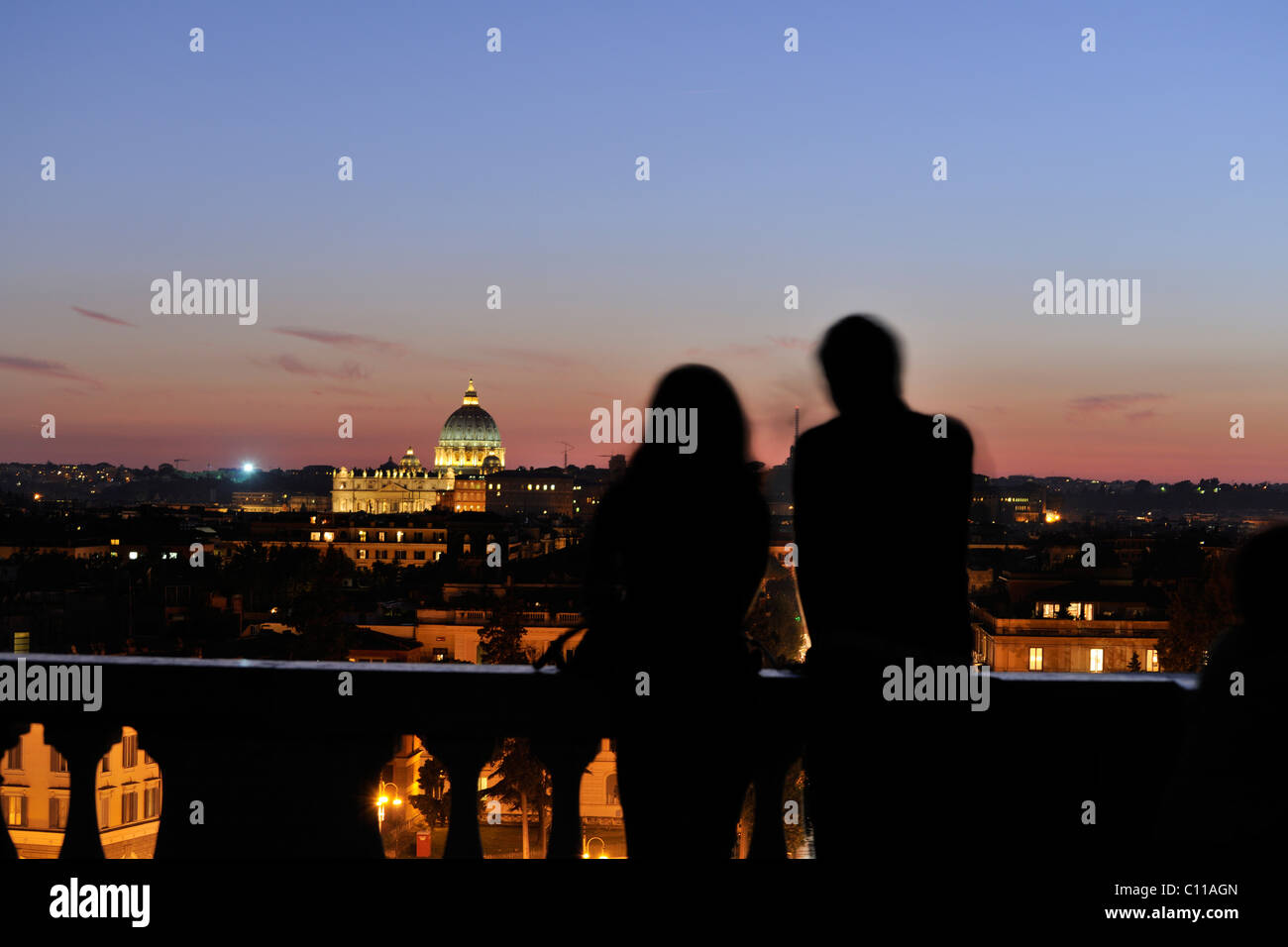 Roma dalla terrazza del pincio immagini e fotografie stock ad alta ...